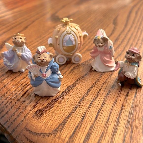 Hallmark | Accents | Vintage 9s Hallmark Merry Miniatures Disney ...